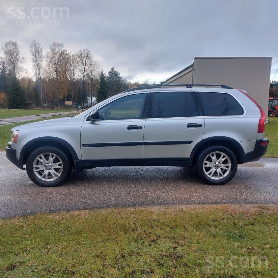 Volvo XC90 2005 Rīga, ar dzinēja tilpumu 2.40 L un nobraukumu 383 tūkst. km par 3100 €, foto 3 vietnē AUTOMOTO.COM.LV