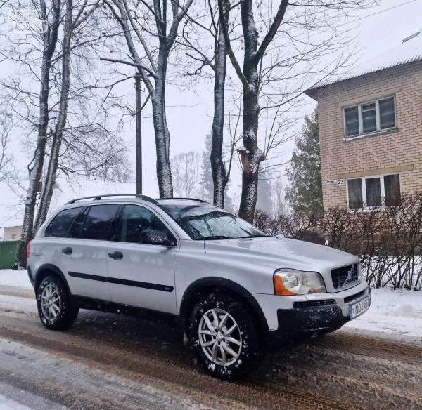 Volvo XC90 2005 Viļņa, ar dzinēja tilpumu 2.40 L un nobraukumu 4 tūkst. km par 3500 €, foto 3 vietnē AUTOMOTO.COM.LV