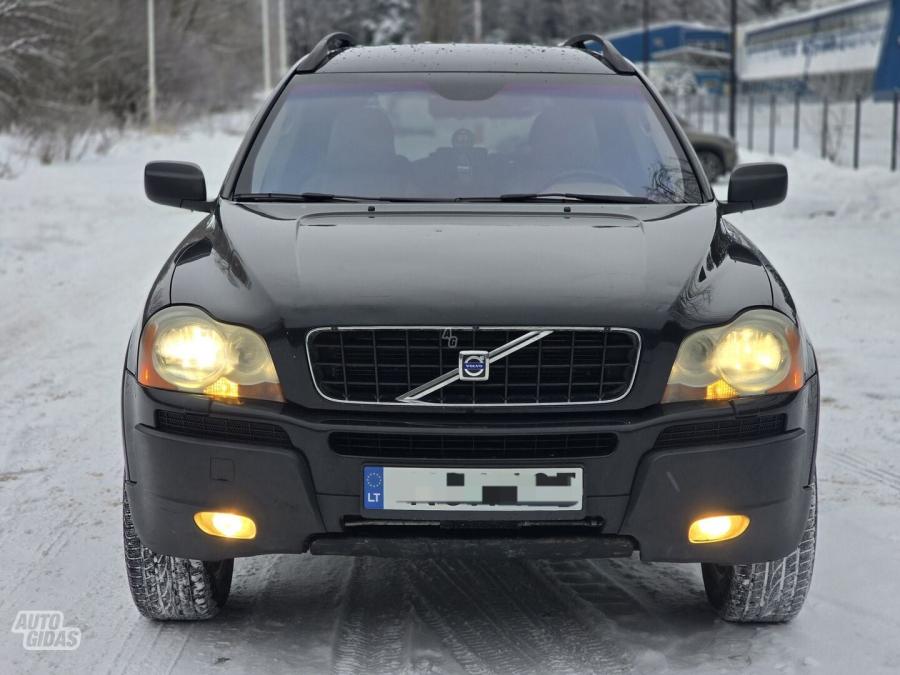 Volvo XC90 2005 in Vilnius, with an engine capacity of 2.40 L and mileage of 368 thousand km for 2500 €, photo 7 on AUTOMOTO.COM.LV