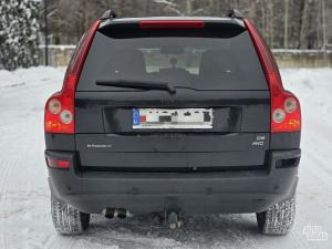 Volvo XC90 2005 in Vilnius, with an engine capacity of 2.40 L and mileage of 368 thousand km for 2500 €, photo 8 on AUTOMOTO.COM.LV