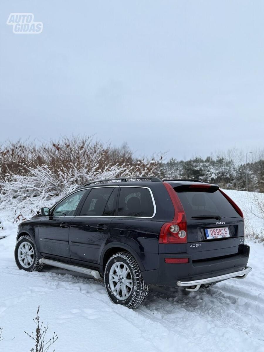 Volvo XC90 2005 Viļņa, ar dzinēja tilpumu 4.40 L un nobraukumu 255 tūkst. km par 3000 €, foto 18 vietnē AUTOMOTO.COM.LV