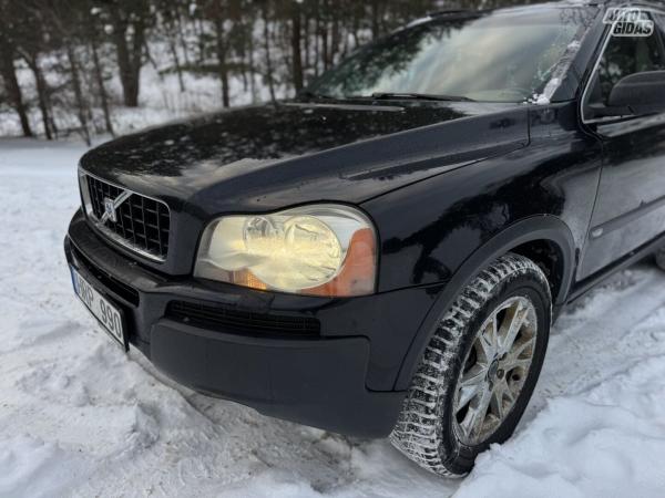 Volvo XC90 2005 in Vilnius, with an engine capacity of 2.40 L and mileage of 388 thousand km for 3250 €, photo 2 on AUTOMOTO.COM.LV
