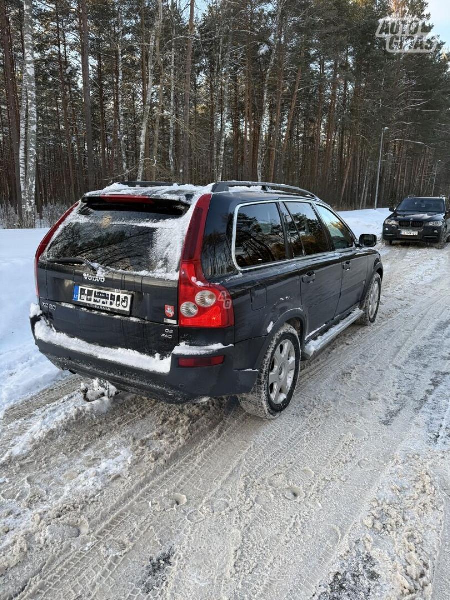 Volvo XC90 2005 Visaginas, ar dzinēja tilpumu 2.40 L un nobraukumu 454 tūkst. km par 3500 €, foto 7 vietnē AUTOMOTO.COM.LV