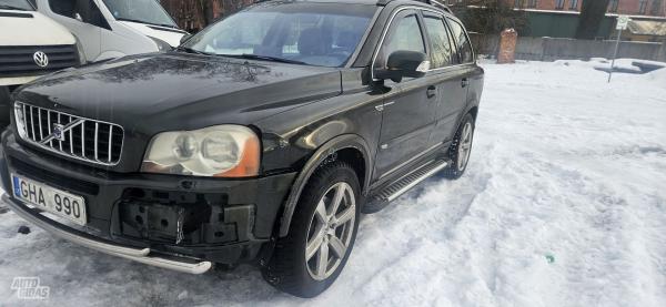 Volvo XC90 2005 in Kaunas, with an engine capacity of 2.40 L and mileage of 310 thousand km for 3000 €, photo 3 on AUTOMOTO.COM.LV