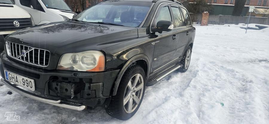 Volvo XC90 2005 in Kaunas, with an engine capacity of 2.40 L and mileage of 310 thousand km for 3000 €, photo 3 on AUTOMOTO.COM.LV