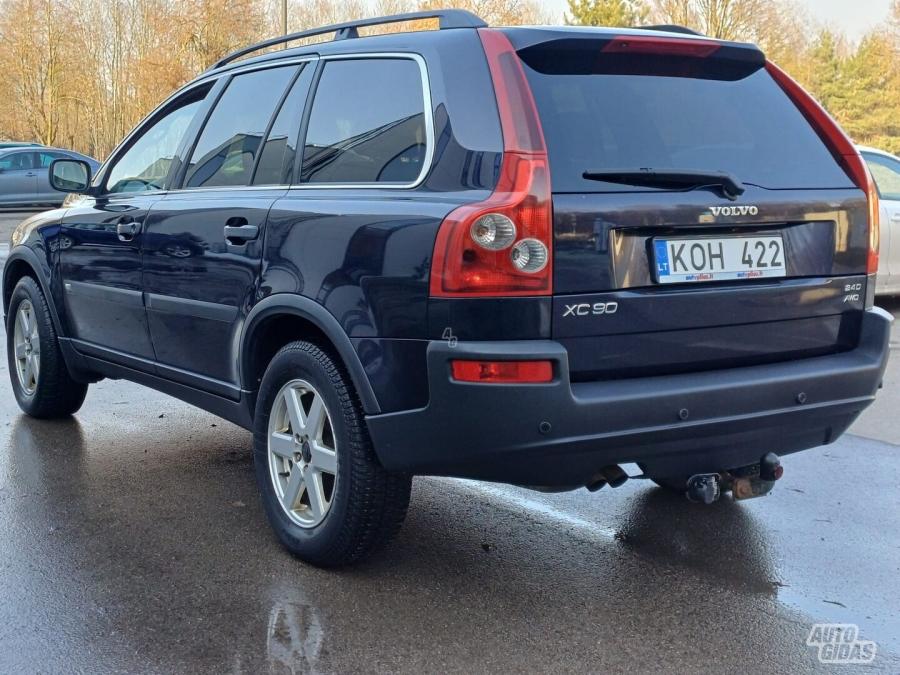 Volvo XC90 2005 Kauņa, ar dzinēja tilpumu 2.40 L un nobraukumu 380 tūkst. km par 3150 €, foto 12 vietnē AUTOMOTO.COM.LV