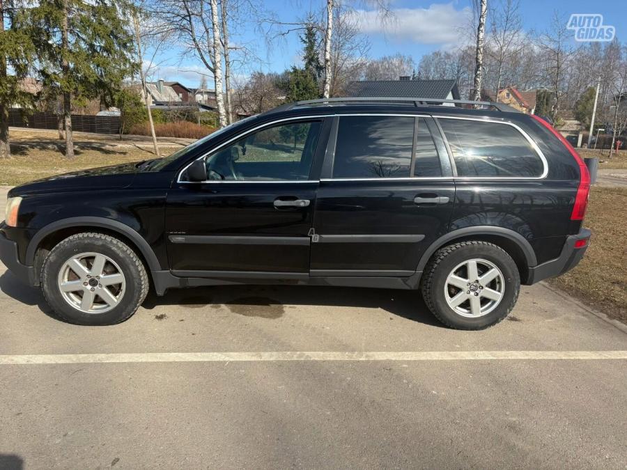 Volvo XC90 2005 in Plunge, with an engine capacity of 2.40 L and mileage of 324 thousand km for 3200 €, photo 3 on AUTOMOTO.COM.LV