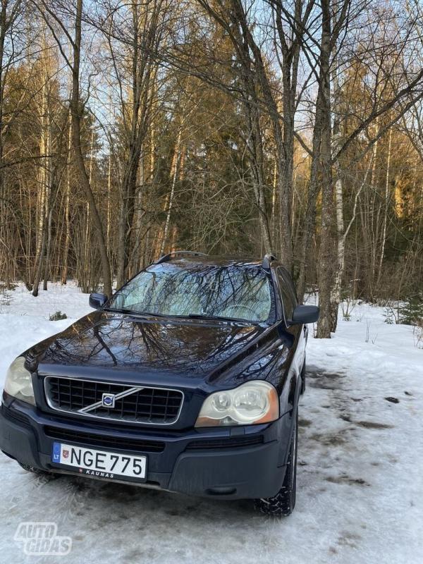 Volvo XC90 2005 Kauņa, ar dzinēja tilpumu 2.40 L un nobraukumu 338 tūkst. km par 3900 €, foto 1 vietnē AUTOMOTO.COM.LV