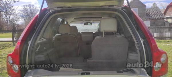 Volvo XC90 2005 Tallina, ar dzinēja tilpumu 2.40 L un nobraukumu 450 tūkst. km par 4700 €, foto 5 vietnē AUTOMOTO.COM.LV