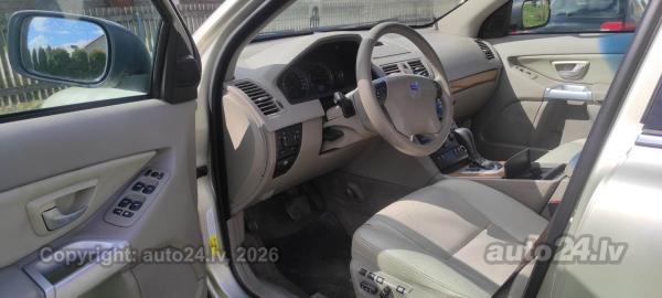 Volvo XC90 2005 Tallina, ar dzinēja tilpumu 2.40 L un nobraukumu 450 tūkst. km par 4700 €, foto 6 vietnē AUTOMOTO.COM.LV