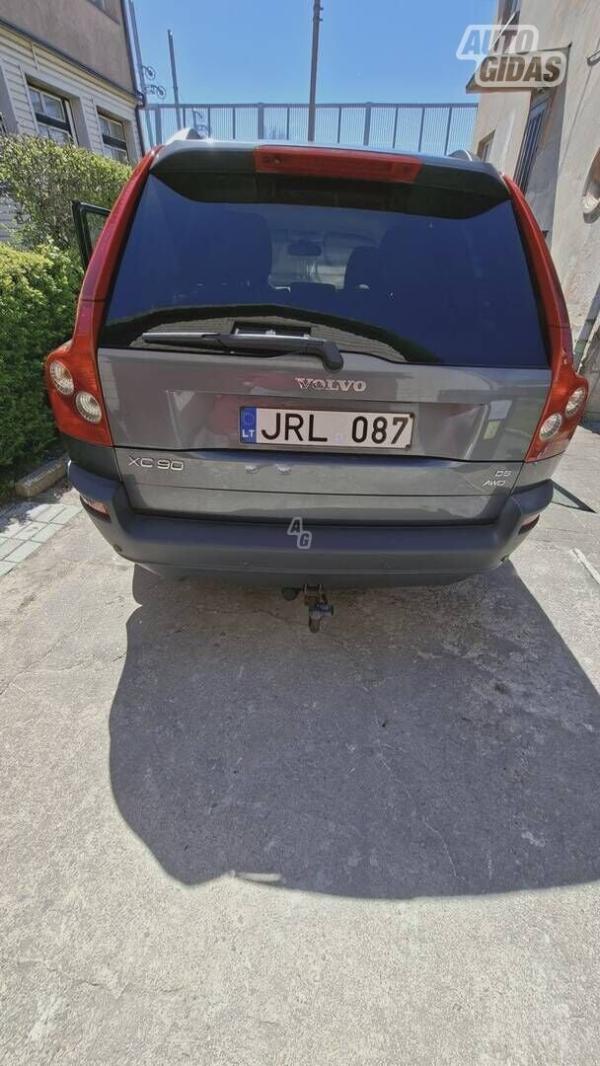 Volvo XC90 2005 Klaipėda, ar dzinēja tilpumu 2.40 L un nobraukumu 323 tūkst. km par 3200 €, foto 9 vietnē AUTOMOTO.COM.LV