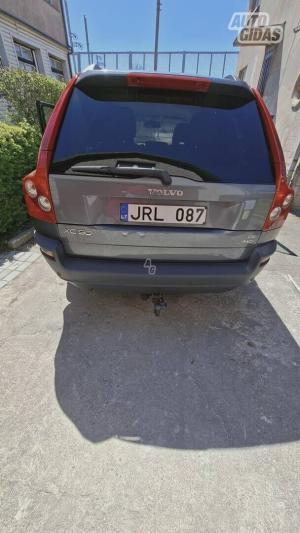 Volvo XC90 2005 in Klaipeda, with an engine capacity of 2.40 L and mileage of 323 thousand km for 3200 €, photo 10 on AUTOMOTO.COM.LV