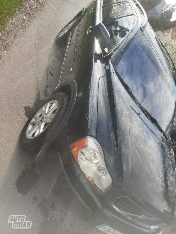 Volvo XC90 2005 in Alytus, with an engine capacity of 2.50 L and mileage of 411 thousand km for 2650 €, photo 6 on AUTOMOTO.COM.LV