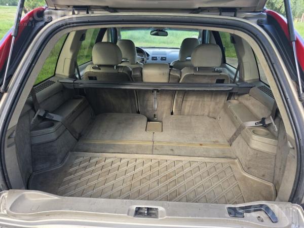 Volvo XC90 2005 Rīga, ar dzinēja tilpumu 2.40 L un nobraukumu 0 tūkst. km par 2800 €, foto 8 vietnē AUTOMOTO.COM.LV
