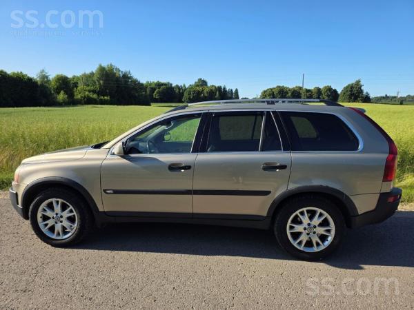 Volvo XC90 2005 Rīga, ar dzinēja tilpumu 2.40 L un nobraukumu 575 tūkst. km par 2800 €, foto 2 vietnē AUTOMOTO.COM.LV
