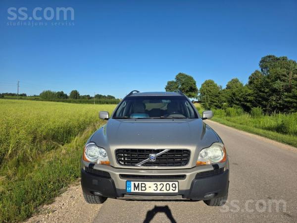 Volvo XC90 2005 Rīga, ar dzinēja tilpumu 2.40 L un nobraukumu 575 tūkst. km par 2800 €, foto 3 vietnē AUTOMOTO.COM.LV