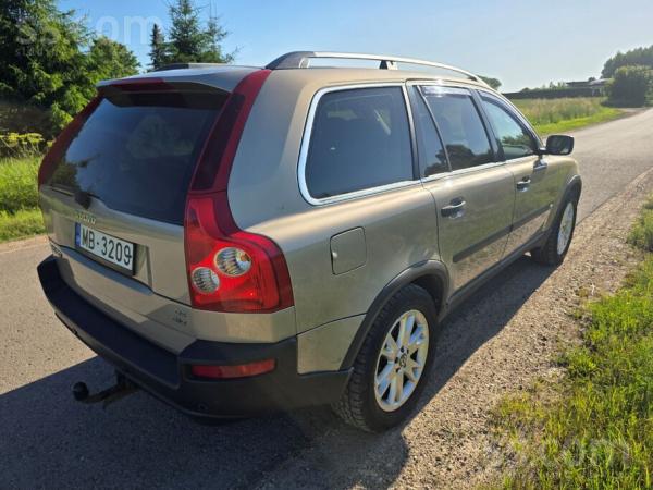 Volvo XC90 2005 Rīga, ar dzinēja tilpumu 2.40 L un nobraukumu 575 tūkst. km par 2800 €, foto 6 vietnē AUTOMOTO.COM.LV