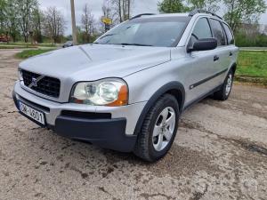Volvo XC90 2005 Ogre, ar dzinēja tilpumu 2.40 L un nobraukumu 324 tūkst. km par 4350 €, foto  vietnē AUTOMOTO.COM.LV