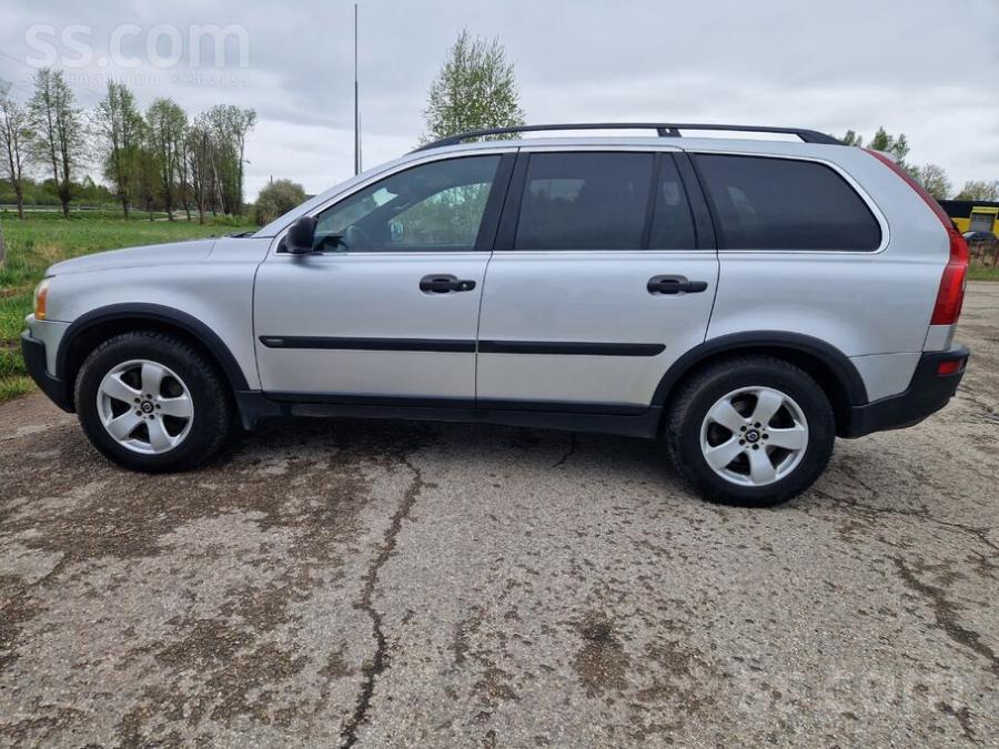 Volvo XC90 2005 Ogre, ar dzinēja tilpumu 2.40 L un nobraukumu 324 tūkst. km par 4350 €, foto 9 vietnē AUTOMOTO.COM.LV