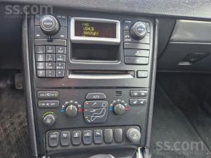 Volvo XC90 2005 Ogre, ar dzinēja tilpumu 2.40 L un nobraukumu 324 tūkst. km par 4350 €, foto 11 vietnē AUTOMOTO.COM.LV