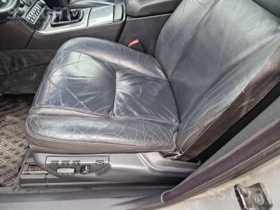 Volvo XC90 2005 Ogre, ar dzinēja tilpumu 2.40 L un nobraukumu 324 tūkst. km par 4350 €, foto 12 vietnē AUTOMOTO.COM.LV