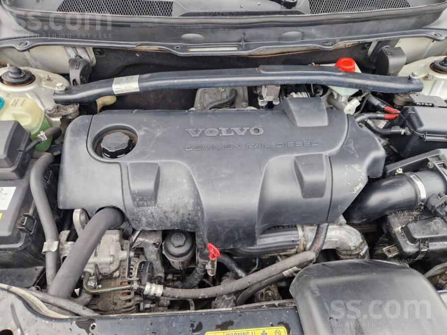 Volvo XC90 2005 Ogre, ar dzinēja tilpumu 2.40 L un nobraukumu 324 tūkst. km par 4350 €, foto 19 vietnē AUTOMOTO.COM.LV