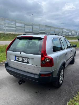 Volvo XC90 2005 in Marijampole, with an engine capacity of 2.40 L and mileage of 320 thousand km for 2950 €, photo 5 on AUTOMOTO.COM.LV
