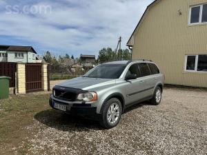 Volvo XC90 2005 in Rezekne, with an engine capacity of 2.40 L and mileage of 0 thousand km for 2950 €, photo 5 on AUTOMOTO.COM.LV