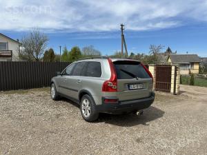 Volvo XC90 2005 in Rezekne, with an engine capacity of 2.40 L and mileage of 0 thousand km for 2950 €, photo 7 on AUTOMOTO.COM.LV