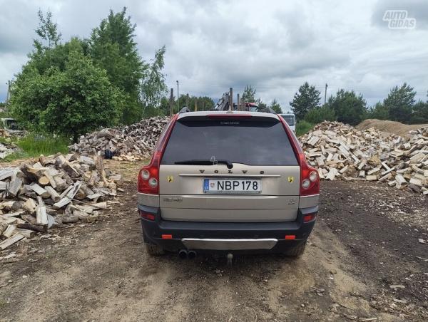 Volvo XC90 2005 in Moletai, with an engine capacity of 2.40 L and mileage of 418 thousand km for 3300 €, photo 6 on AUTOMOTO.COM.LV