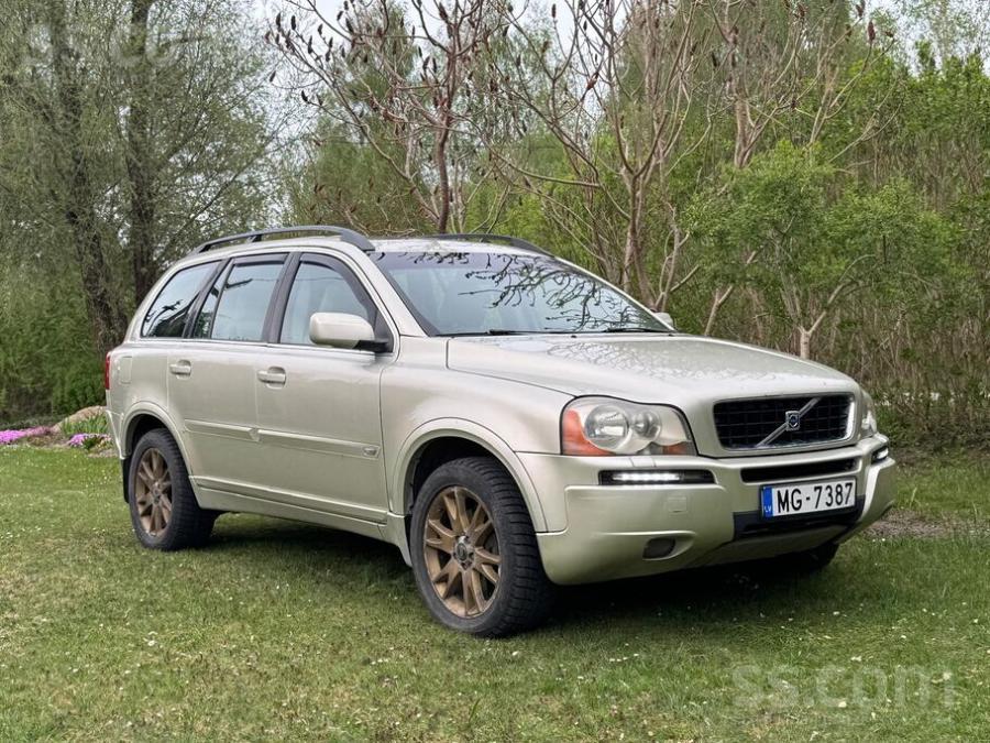 Вольво ХС90 2005 в Елгава, объемом двигателя 2.50 л и пробегом 439 тыс. км за 2800 €, фото 3 на AUTOMOTO.COM.LV