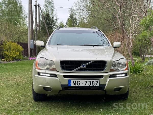 Вольво ХС90 2005 в Елгава, объемом двигателя 2.50 л и пробегом 439 тыс. км за 2800 €, фото 3 на AUTOMOTO.COM.LV