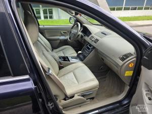 Volvo XC90 2005 Viļņa, ar dzinēja tilpumu 2.40 L un nobraukumu 270 tūkst. km par 2850 €, foto 12 vietnē AUTOMOTO.COM.LV