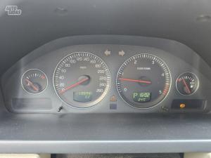 Volvo XC90 2005 Viļņa, ar dzinēja tilpumu 2.40 L un nobraukumu 270 tūkst. km par 2850 €, foto 15 vietnē AUTOMOTO.COM.LV