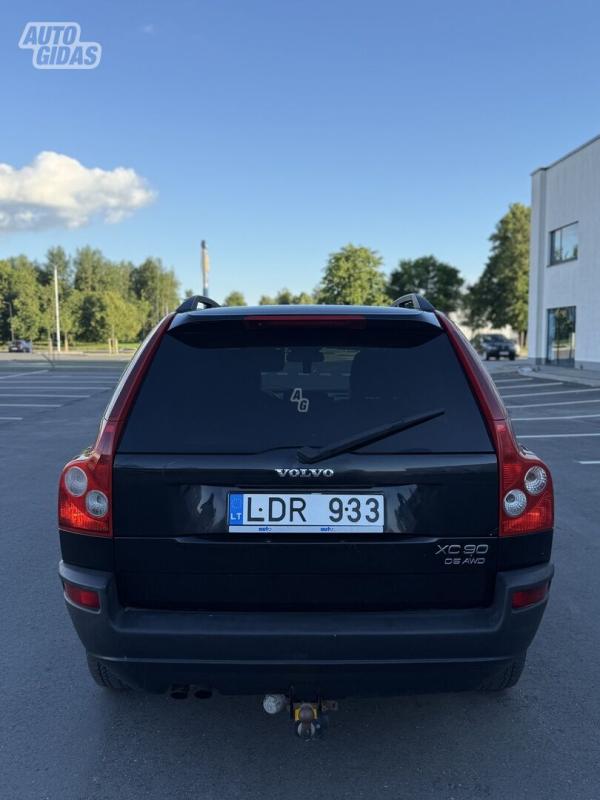 Volvo XC90 2005 in Kaunas, with an engine capacity of 2.40 L and mileage of 320 thousand km for 3300 €, photo 4 on AUTOMOTO.COM.LV