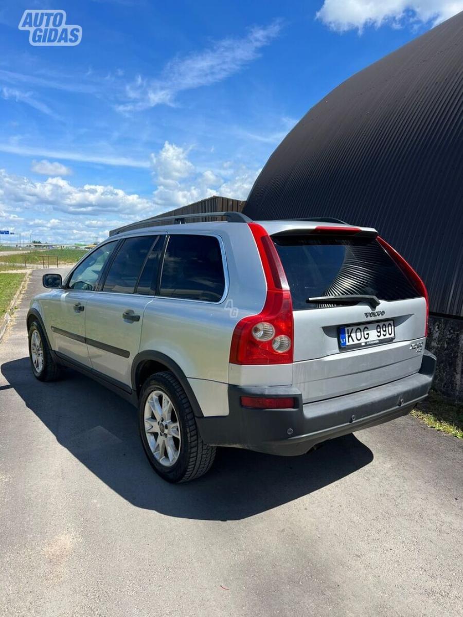 Volvo XC90 2005 in Marijampole, with an engine capacity of 2.40 L and mileage of 319 thousand km for 2950 €, photo 5 on AUTOMOTO.COM.LV