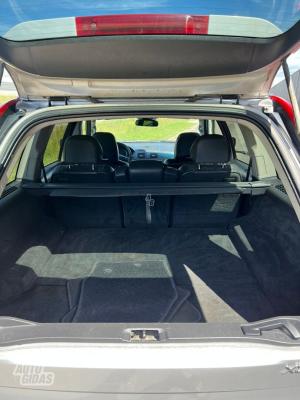 Volvo XC90 2005 in Marijampole, with an engine capacity of 2.40 L and mileage of 319 thousand km for 2950 €, photo 9 on AUTOMOTO.COM.LV