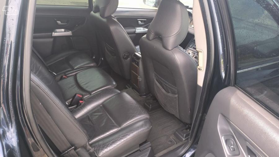 Volvo XC90 2005 Klaipėda, ar dzinēja tilpumu 2.40 L un nobraukumu 366 tūkst. km par 2800 €, foto 9 vietnē AUTOMOTO.COM.LV