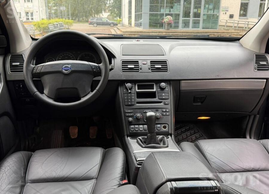 Volvo XC90 2005 Jelgava, ar dzinēja tilpumu 2.40 L un nobraukumu 472 tūkst. km par 3850 €, foto 17 vietnē AUTOMOTO.COM.LV