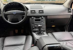 Volvo XC90 2005 Jelgava, ar dzinēja tilpumu 2.40 L un nobraukumu 472 tūkst. km par 3850 €, foto 18 vietnē AUTOMOTO.COM.LV
