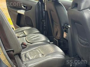 Volvo XC90 2005 Jelgava, ar dzinēja tilpumu 2.40 L un nobraukumu 472 tūkst. km par 3850 €, foto 22 vietnē AUTOMOTO.COM.LV