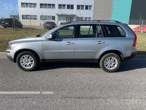 Volvo XC90 2006 in Riga, with an engine capacity of 2.40 L and mileage of 237 thousand km for 6500 €, photo 4 on AUTOMOTO.COM.LV