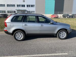 Volvo XC90 2006 in Riga, with an engine capacity of 2.40 L and mileage of 237 thousand km for 6500 €, photo 5 on AUTOMOTO.COM.LV