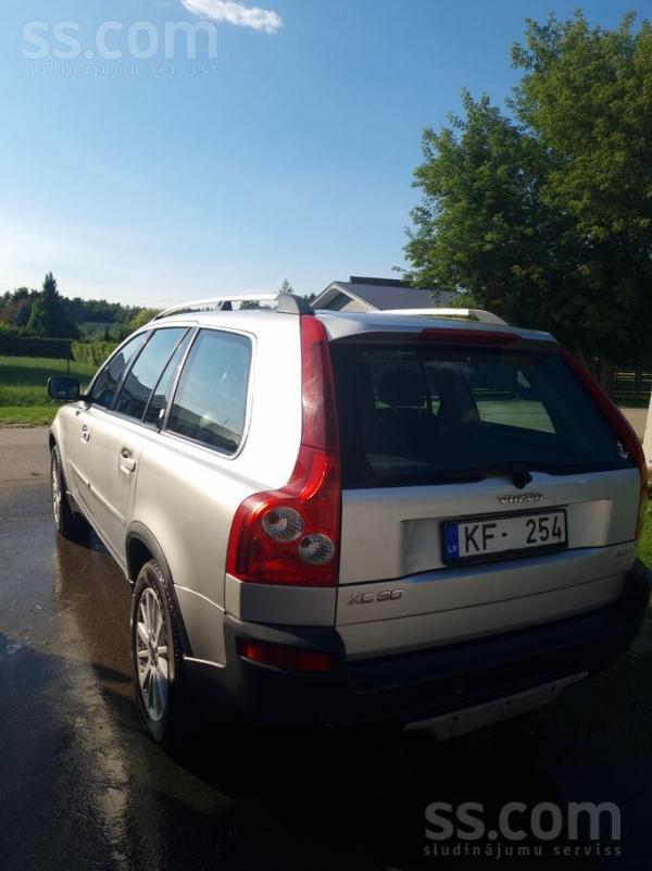 Volvo XC90 2006 Rīga, ar dzinēja tilpumu 2.40 L un nobraukumu 480 tūkst. km par 3200 €, foto 5 vietnē AUTOMOTO.COM.LV
