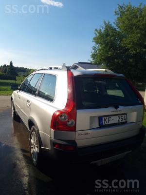 Volvo XC90 2006 Rīga, ar dzinēja tilpumu 2.40 L un nobraukumu 480 tūkst. km par 3200 €, foto 5 vietnē AUTOMOTO.COM.LV