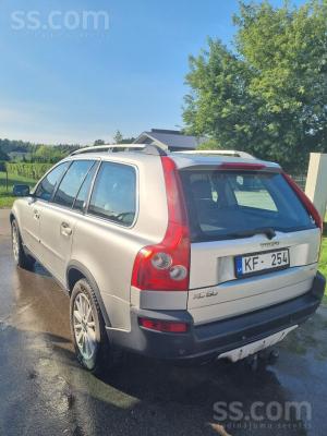 Volvo XC90 2006 in Riga, with an engine capacity of 2.40 L and mileage of 480 thousand km for 2700 €, photo 2 on AUTOMOTO.COM.LV