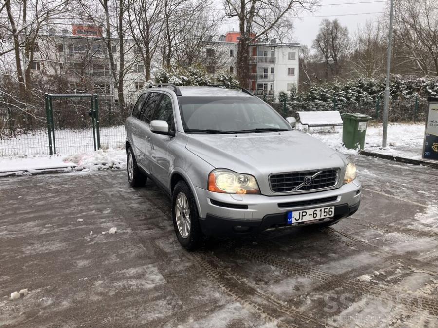 Volvo XC90 2006 in Riga, with an engine capacity of 2.40 L and mileage of 246 thousand km for 5250 €, photo 3 on AUTOMOTO.COM.LV