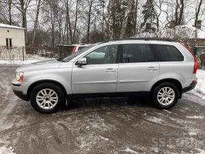 Volvo XC90 2006 in Riga, with an engine capacity of 2.40 L and mileage of 246 thousand km for 5250 €, photo 4 on AUTOMOTO.COM.LV