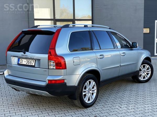 Volvo XC90 2006 in Riga, with an engine capacity of 2.40 L and mileage of 305 thousand km for 6200 €, photo 7 on AUTOMOTO.COM.LV