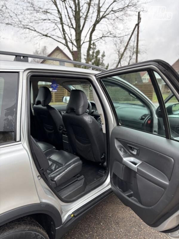 Volvo XC90 2006 Viļņa, ar dzinēja tilpumu 2.40 L un nobraukumu 332 tūkst. km par 3700 €, foto 5 vietnē AUTOMOTO.COM.LV